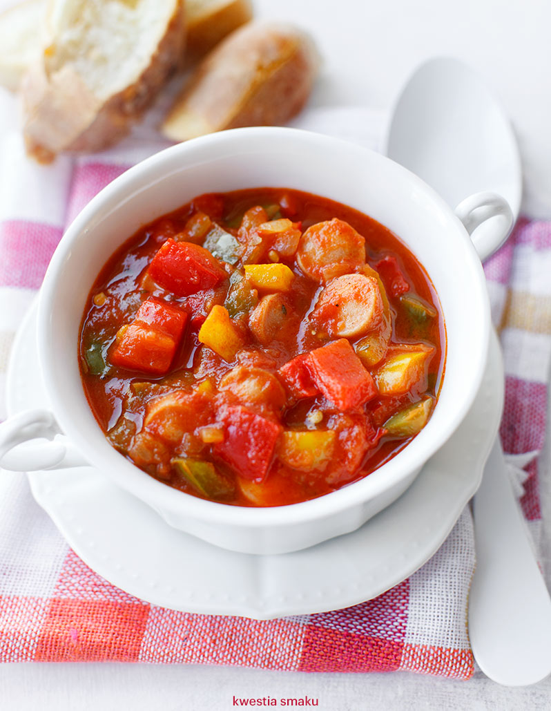 Leczo z parówkami | Kwestia Smaku