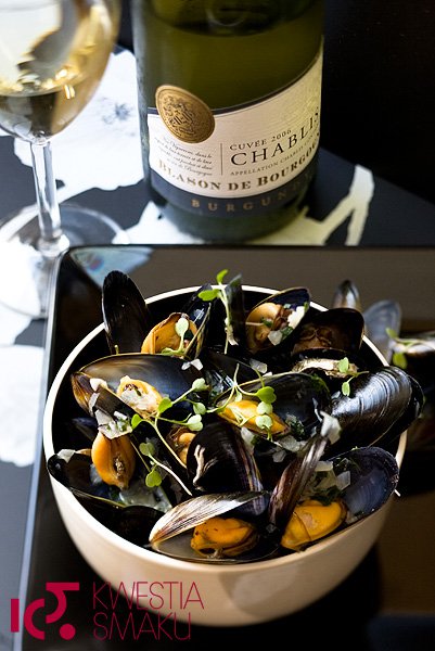 Mule po marynarsku - Małże w białym winie | Kwestia Smaku